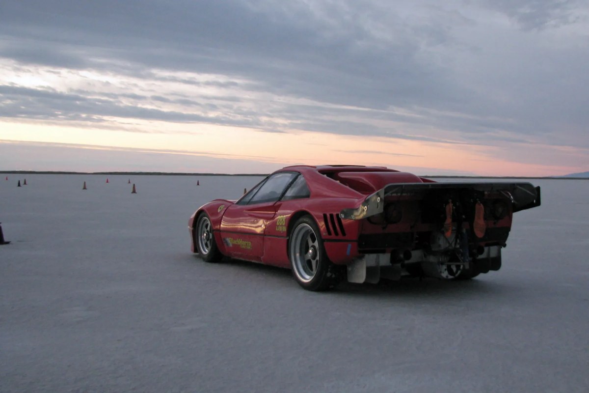 The World’s Fastest Ferrari – The Classic Machines
