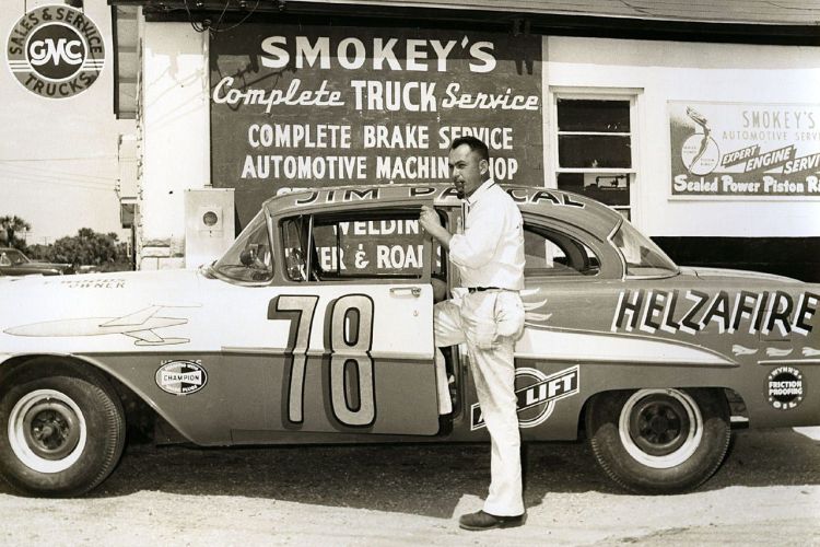 Smokey Yunick – The Wizard of NASCAR. – The Classic Machines